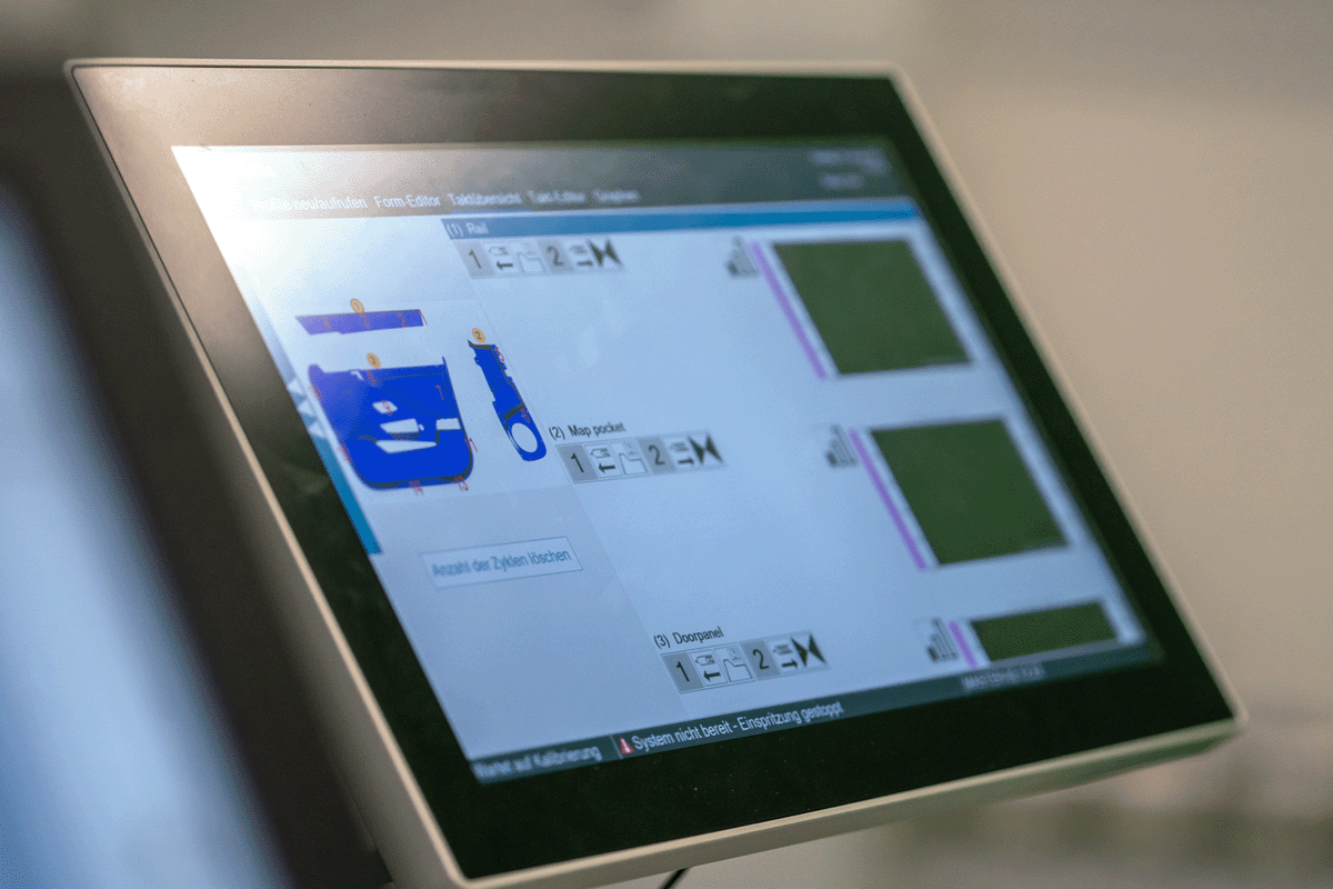 Hot Runner Systems | Automotive, Electronics, & More | Synventive